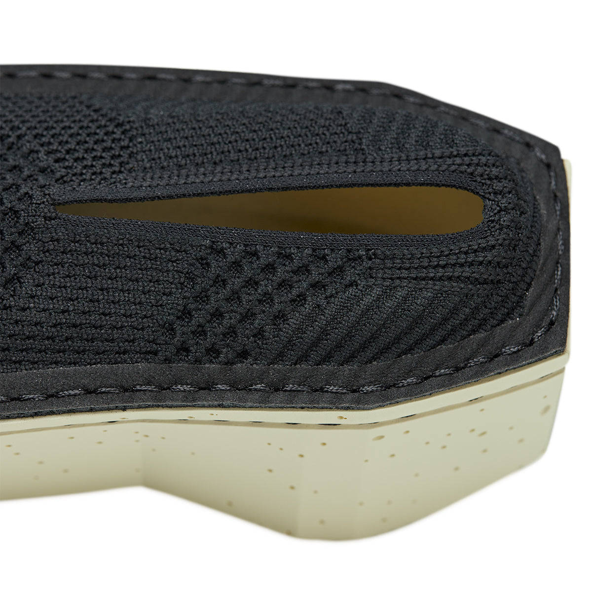 Y-3 Kyasu Slip-On 'Black' – Limited Edt